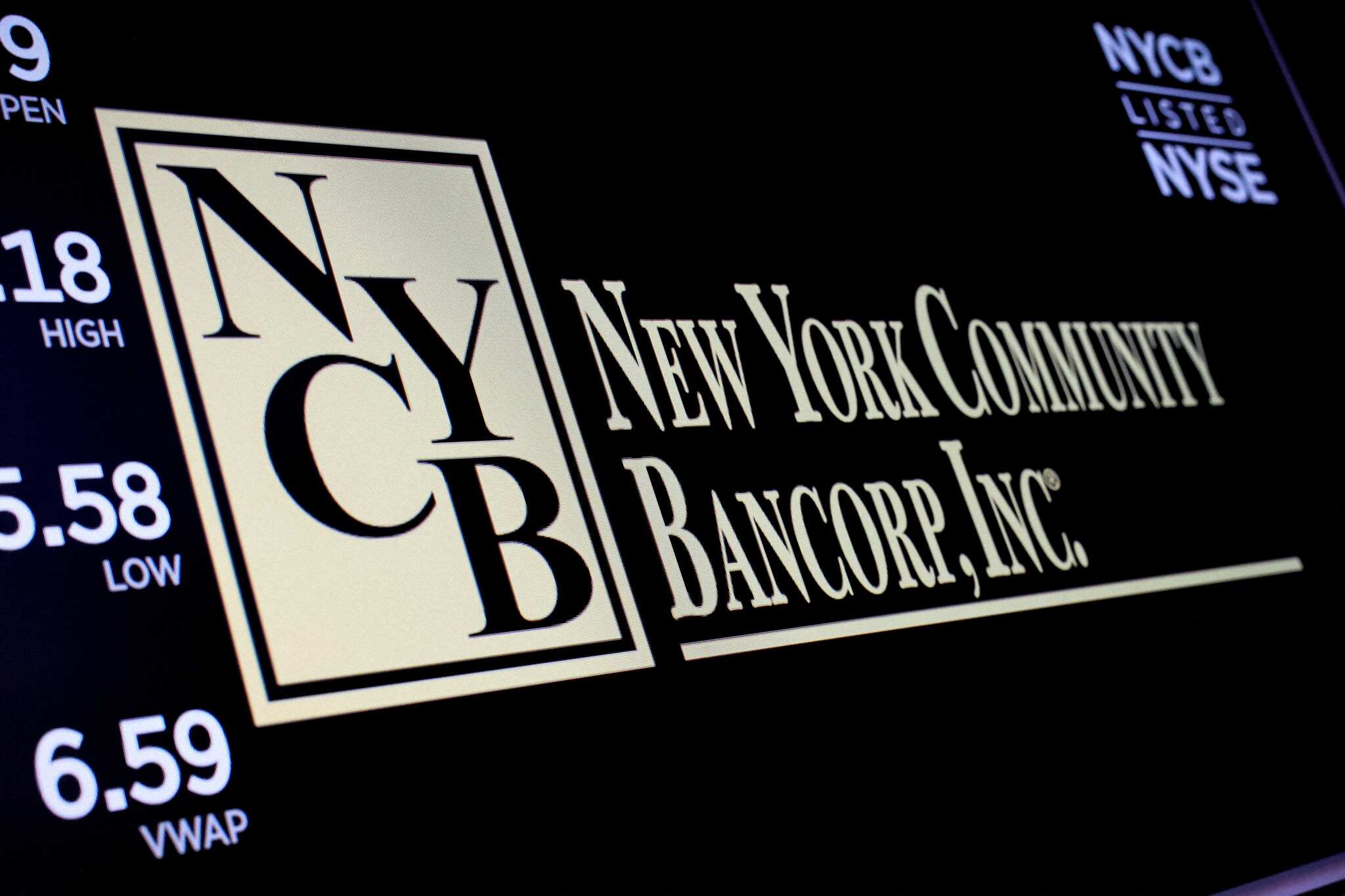 New York Community Bancorp acquires Signature Bank assets worth $37.8 ...