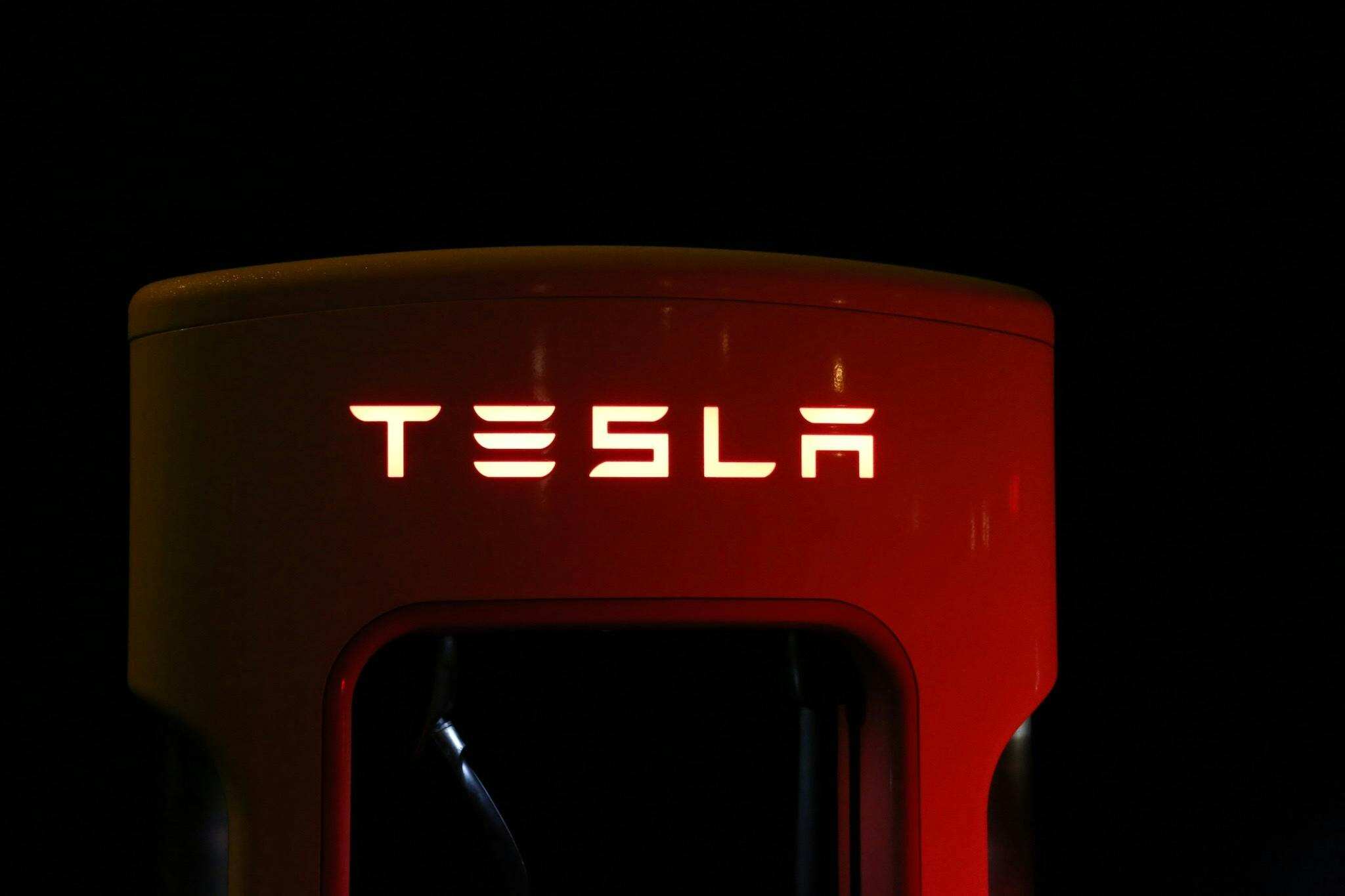 Tesla gains momentum as Morgan Stanley's top US automotive pick ...