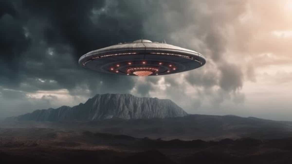 NASA creates alien-hunting telescope, aims to discover inhabited planet ...