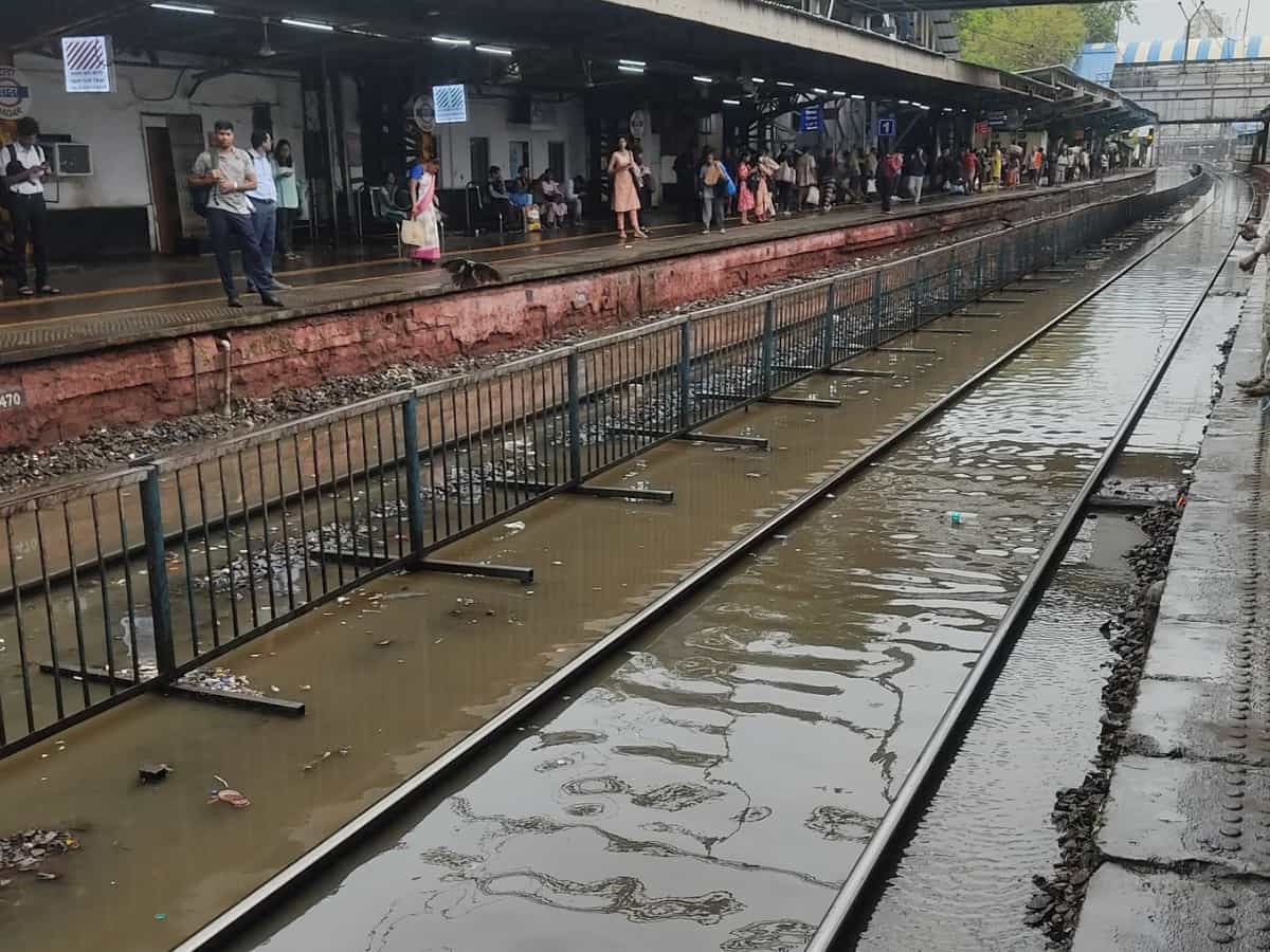 Heavy rain in Mumbai: City waterlogged after overnight downpour; IMD predicts more showers ...