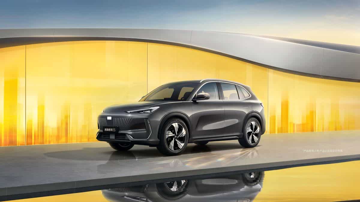 Geely unveils long-lasting EV battery technology, promises 50-year ...