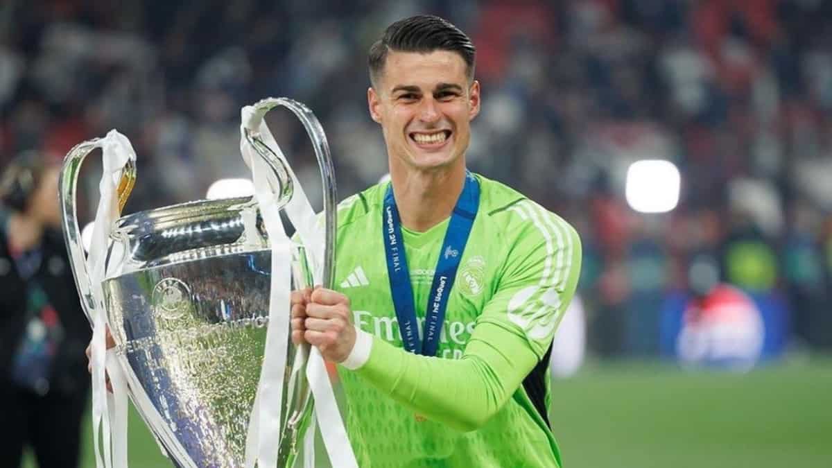 Football Transfer: Chelsea keeper Kepa joins Premier League outfit ...
