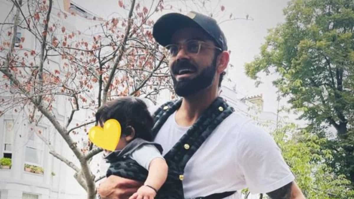 Anushka Sharma posts adorable photo of Virat Kohli with children on his ...