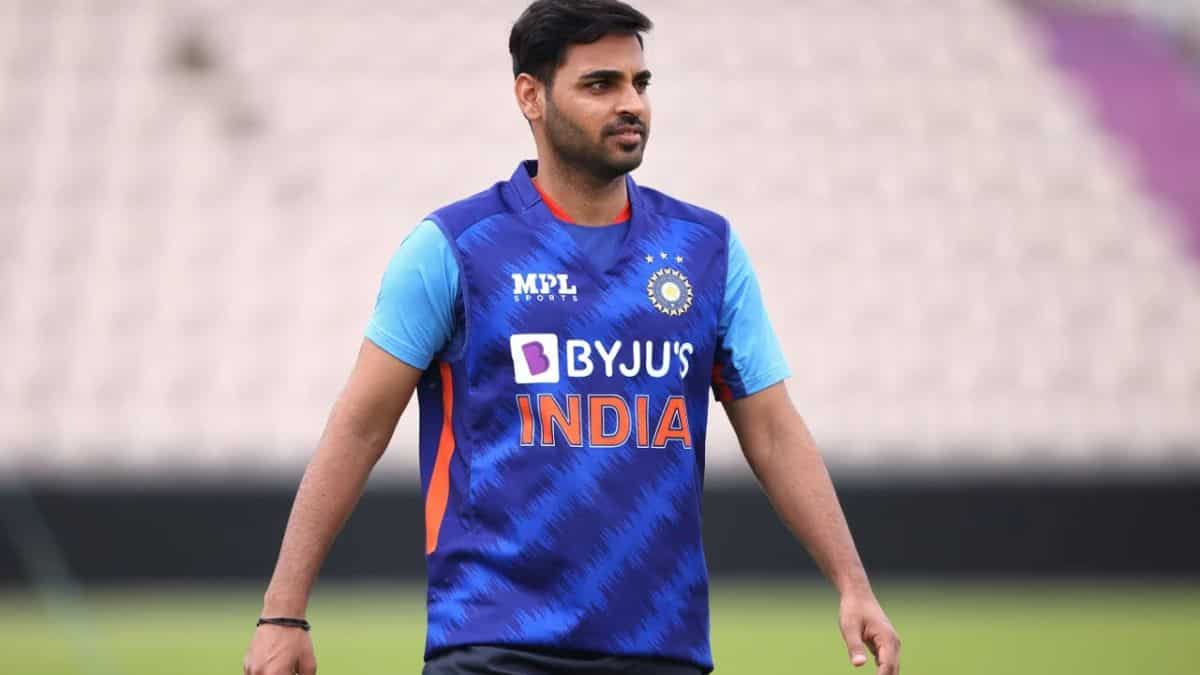 Bhuvneshwar Kumar completes maiden SMAT hat-trick after RCB’s bumper ...