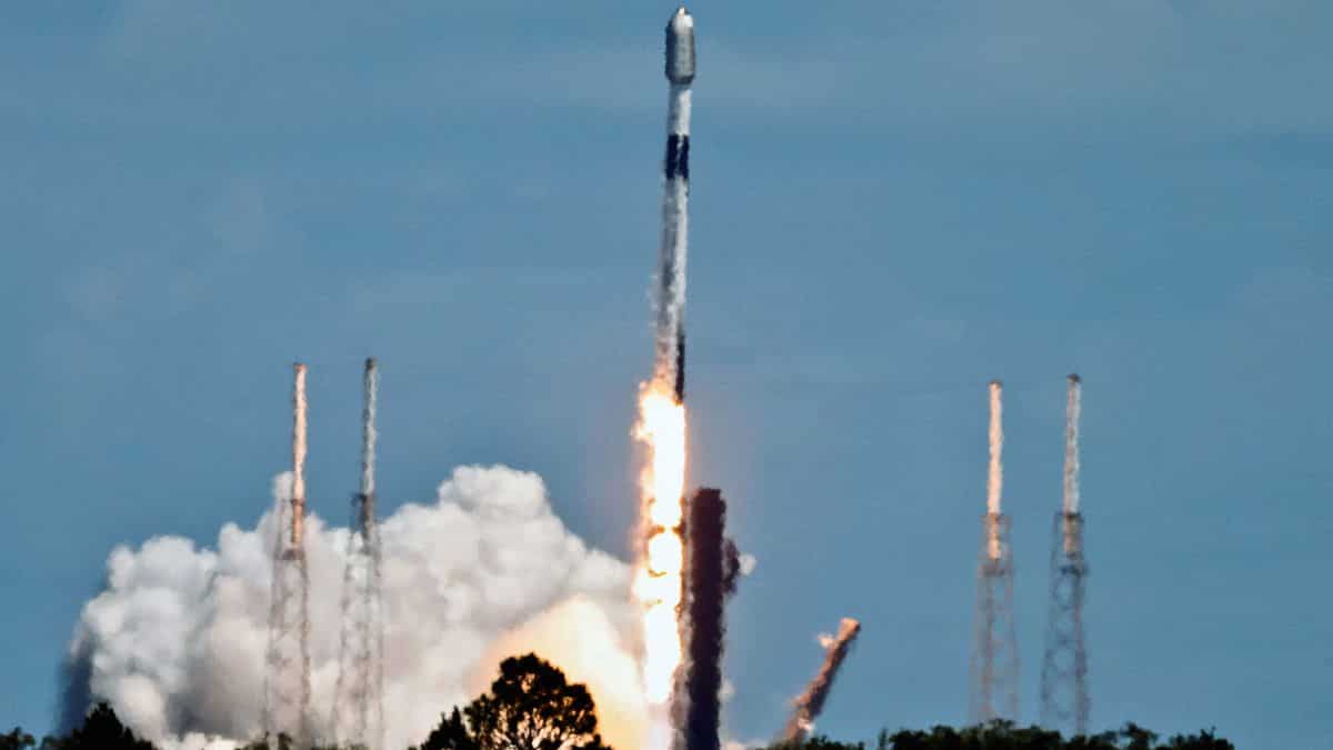 EU launches Iris2 space programme to challenge Elon Musk’s Starlink - World News