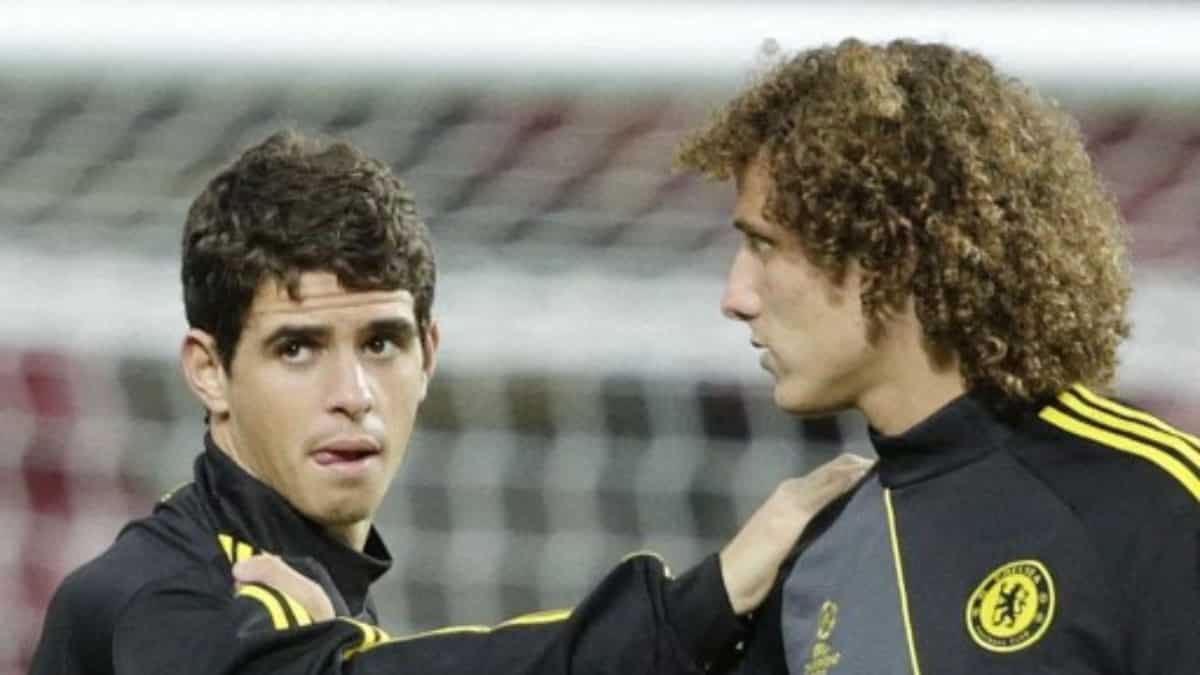 Brazilian midfielder Oscar returns to Sao Paulo after eight years with ...