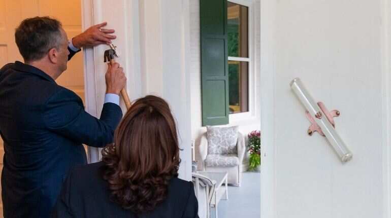 Kamala Harris and her husband Doug Emhoff become first family to hang ...