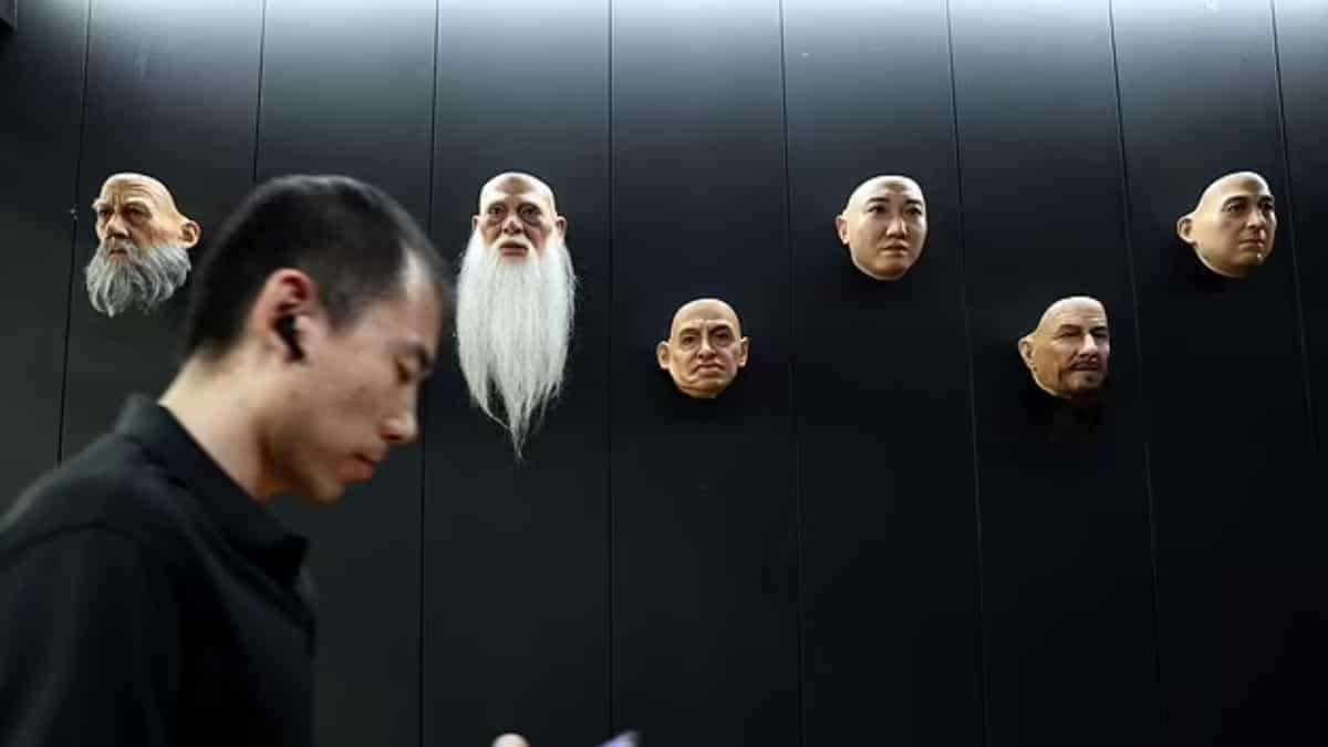 PHOTOS: Inside China's incredible humanoid robot factory - World News