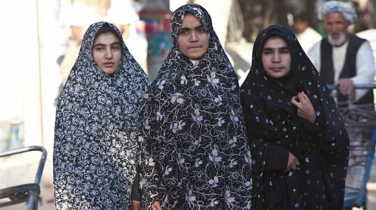 Shia Muslim Women Dress