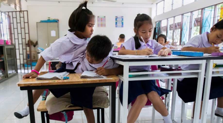 Conjoined Thai twin sisters Pin and Pan say they don't want to be ...