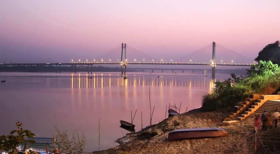 UP government issues notification renaming Allahabad to Prayagraj ...