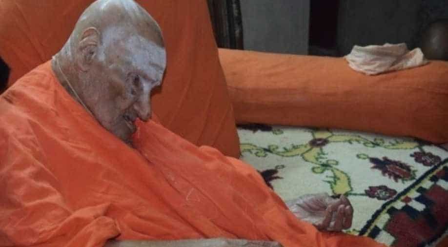 Lingayat head and Siddaganga Mutt seer Shivakumara Swami dies at 111 ...