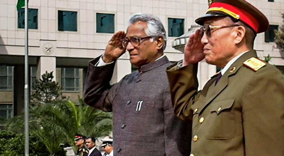 In pics: Life and times of former defence minister George Fernandes ...