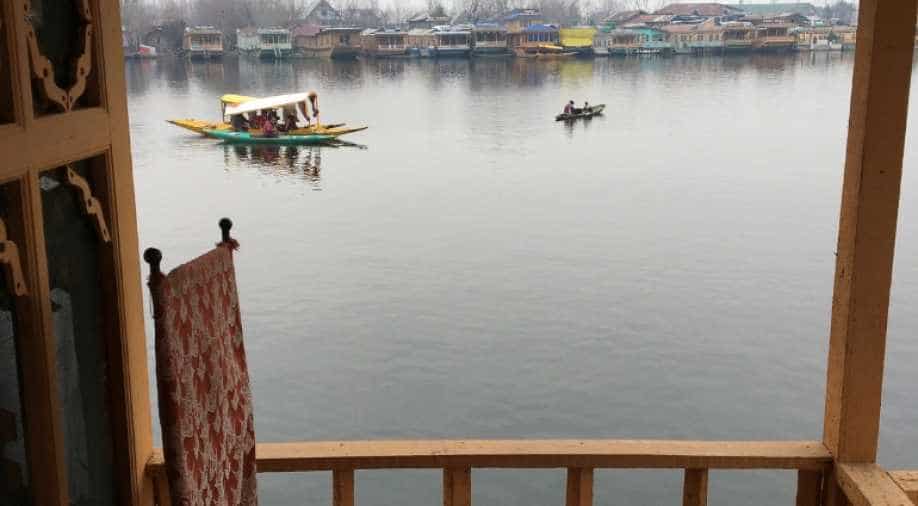 A 200-year-old floating post office in Jammu and Kashmir attracts many ...