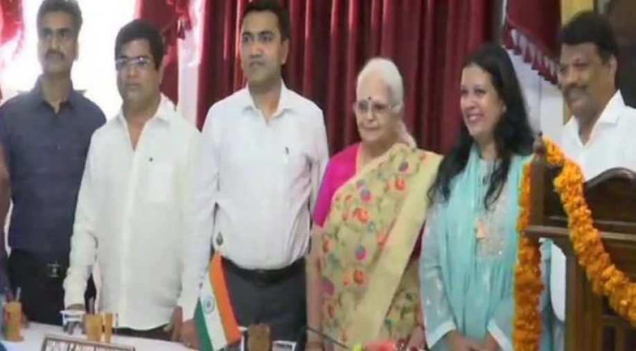 Goa's Cabinet reshuffle: Three Congress MLAs take oath as ministers in ...