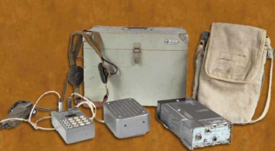 Soviet spy gadgets to go for sale in Beverly Hills - World News