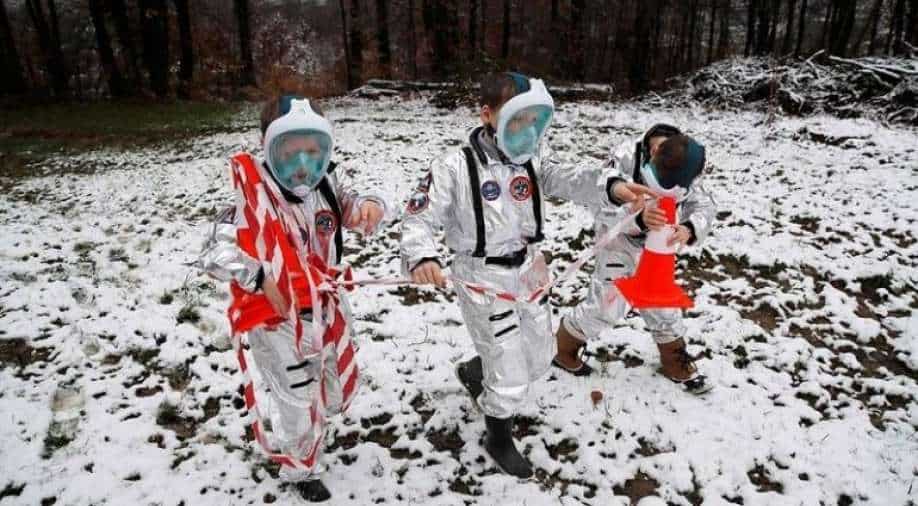 Students of Swiss primary school preparing for their mission to Mars ...