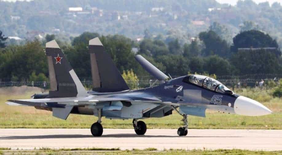 Russia sends Sukhoi Su-30 fighter jets to Belarus border ahead of Putin ...