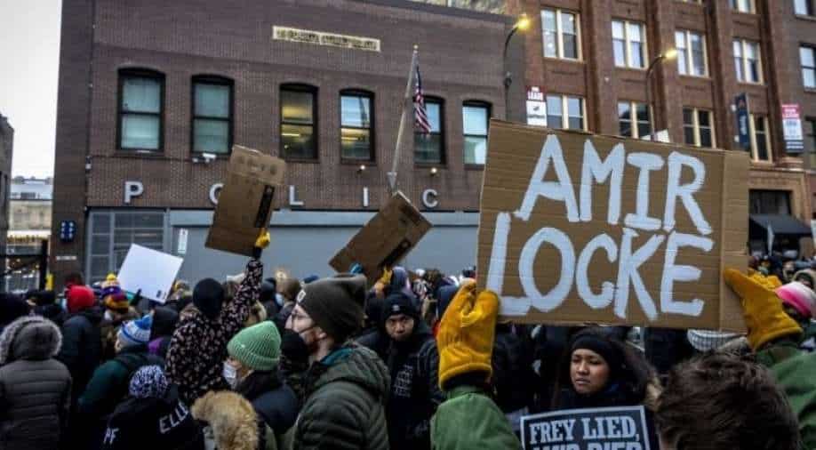 Amir Locke: Hundreds in Minneapolis protest police killing of Black man ...