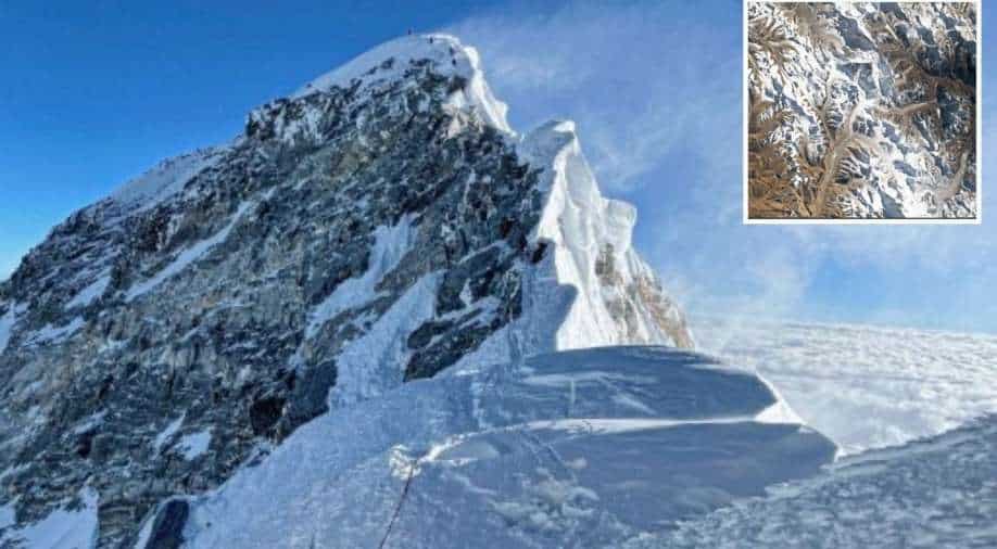 See this magnificent photo of Mount Everest from a completely ...