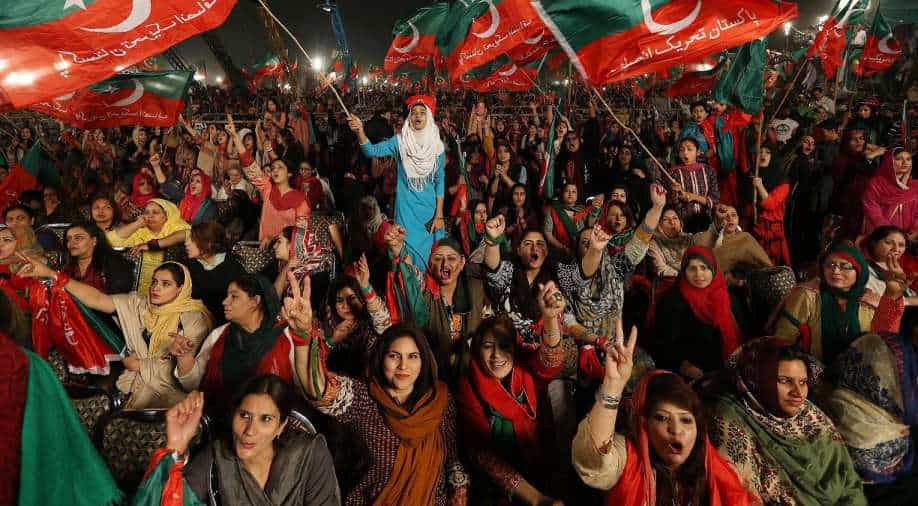 Pak political crisis update: What is happening in Pakistan? - World News