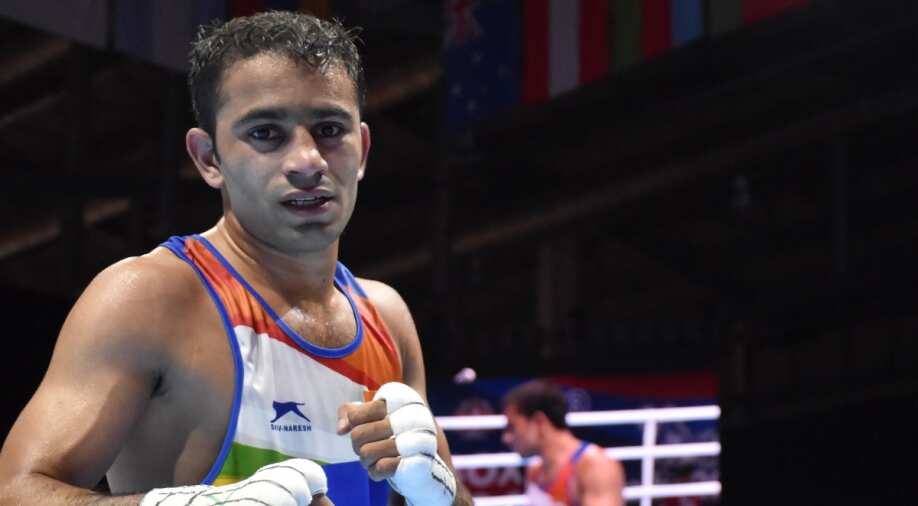 Indian boxer Amit Panghal makes winning start, cruises to quarters at ...