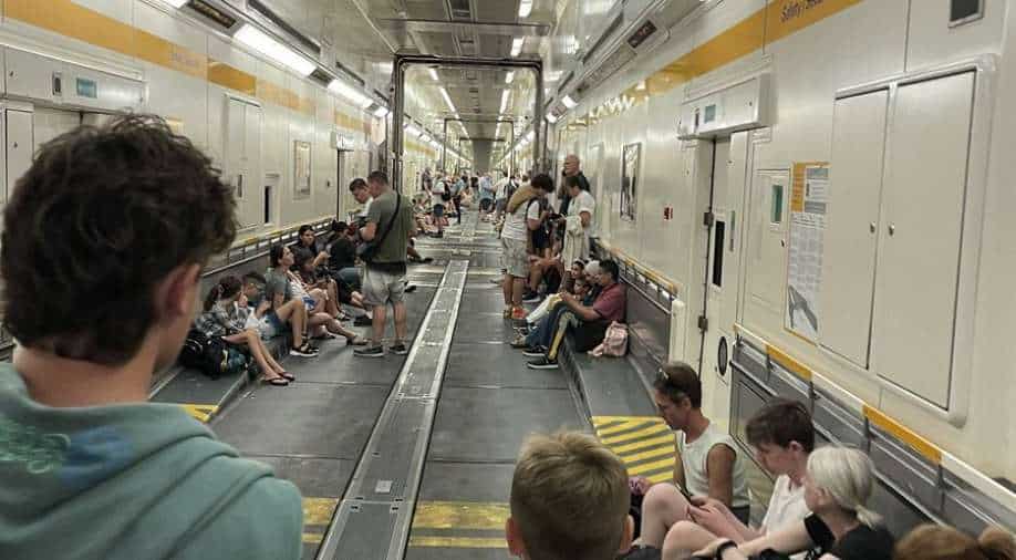 Hundreds stuck after Eurotunnel train failure, passengers rescued after ...