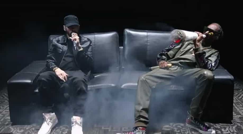 Eminem and Snoop Dogg get high before their multiverse VMAs performance ...