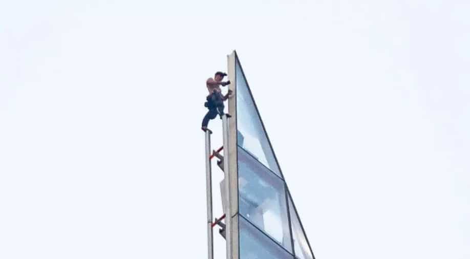 A barefoot and shirtless man was arrested for scaling London's 1,000 ...