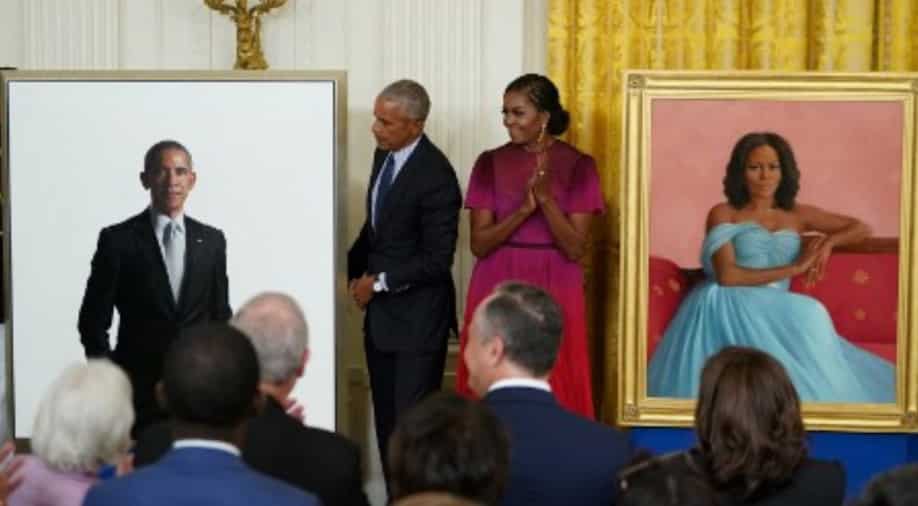 Michelle Barack Obama get their White House portraits - see pictures ...