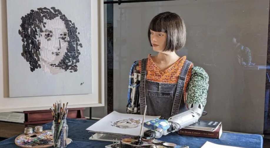 Watch: Humanoid robot 'Ai-Da' addresses House of Lords in UK - World News