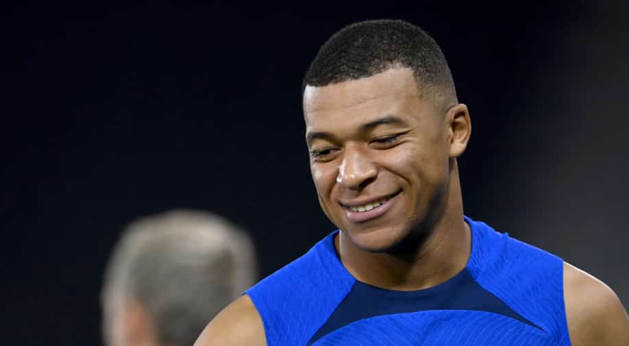 Most iconic hairstyles of famous football players - Lifestyle News