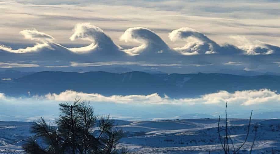 'Crown jewel': Rare wave clouds amaze sky-watchers in the US. Take a ...