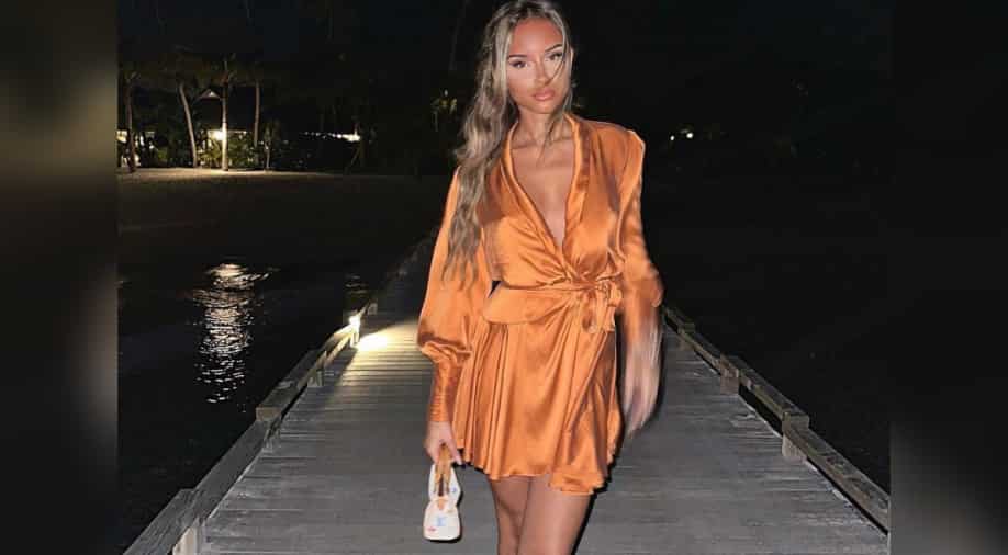 Who is Emelia Scarlett, premier league star Harvey Elliott's girlfriend ...