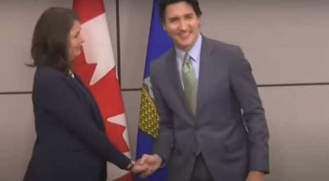 WATCH | Canada PM Trudeau meets Alberta premier with an awkward ...