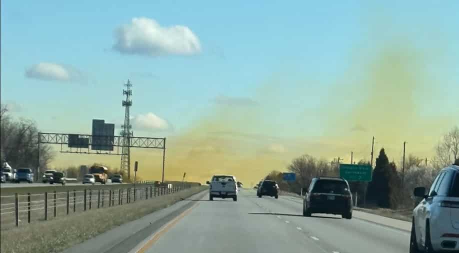Indiana: Yellow chemical plume disperses in New Albany, investigation ...