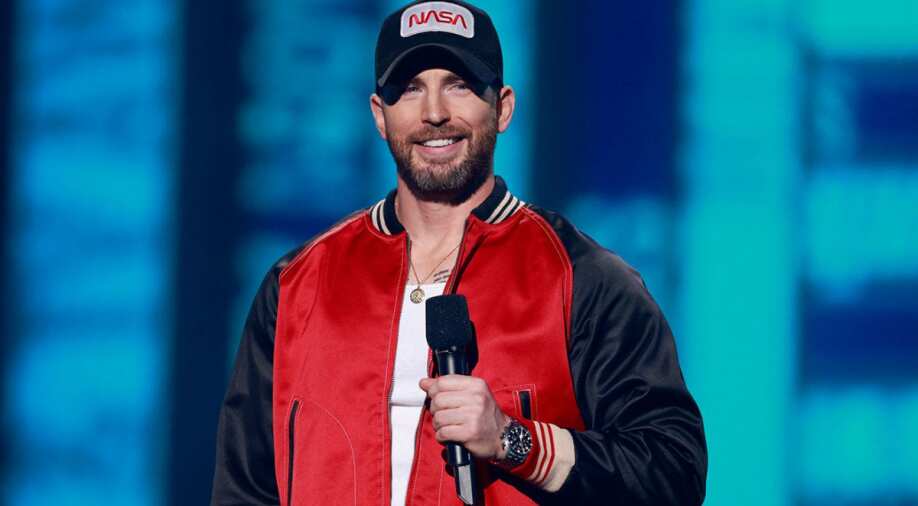 'It's terrifying!': Chris Evans reveals why he avoids hosting SNL 'like the plague ...