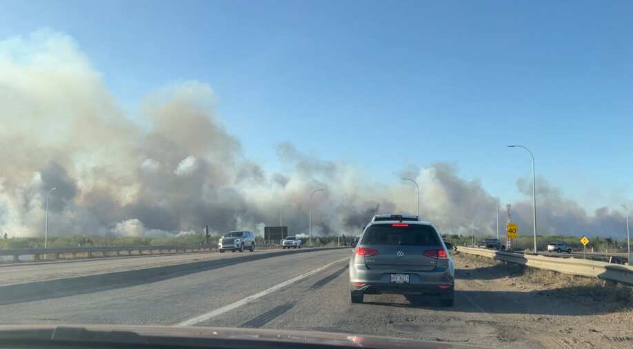 In Pics | Canada deploys military forces to help combat Alberta ...