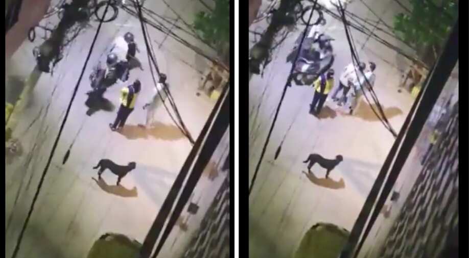 WATCH | India: ‘Drunk’ thieves try to rob Delhi couple at gunpoint, end ...