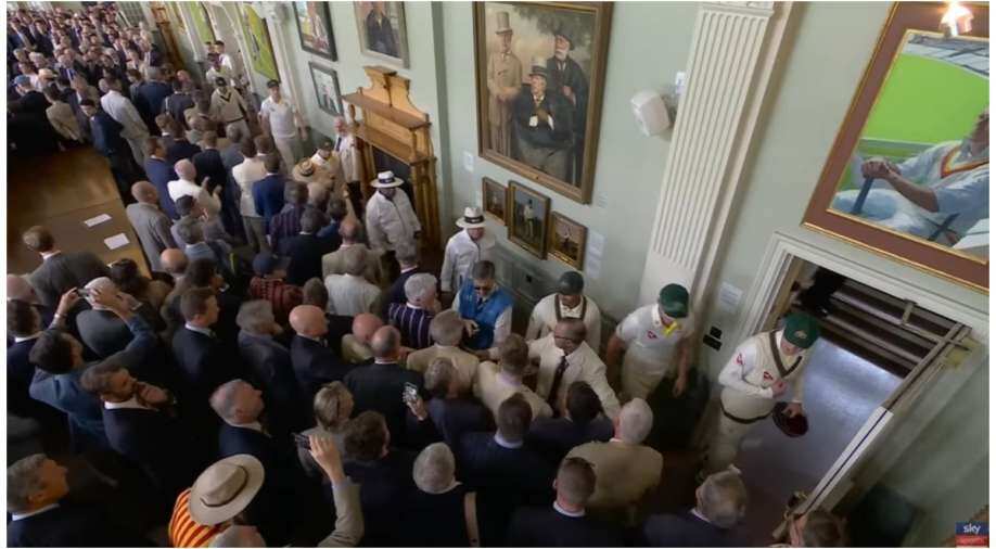 Ashes 2023: David Gower lashes out at MCC members for mocking Usman ...