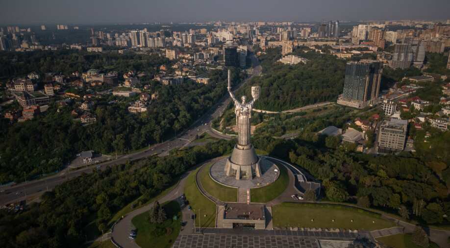 In pics | Ukraine rids 'Motherland' monument in Kyiv of Soviet era ...