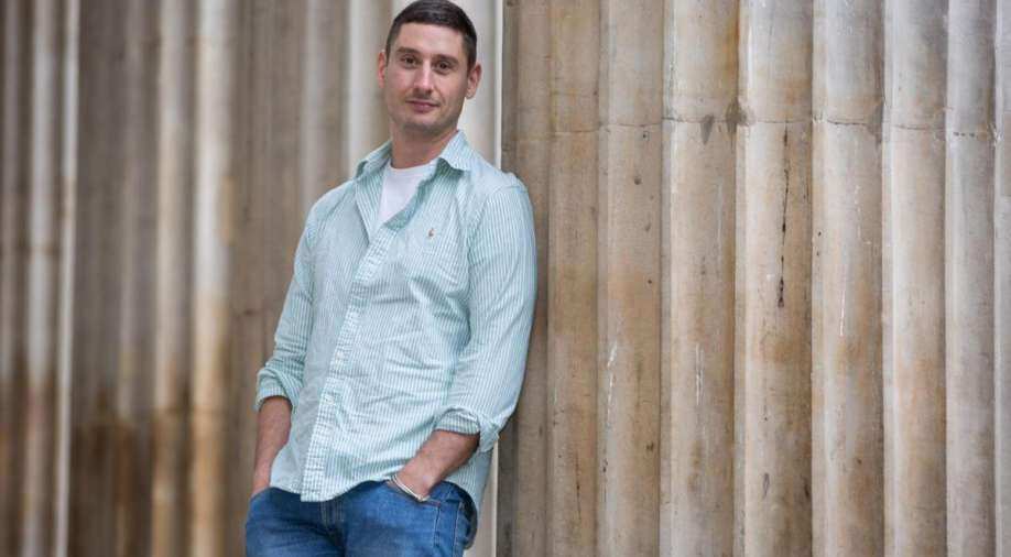 Who was Simon Carlyle? Scottish creator, known for Two Doors Down, dies ...