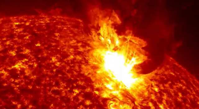 Gigantic sunspot, wide enough to fill 15 worlds, hits Earth with ...