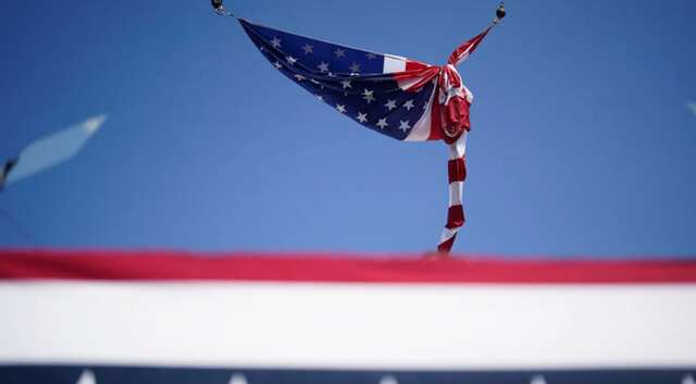 People hail tangled US flag, call it an 'angel', 'Holy Spirit' which ...